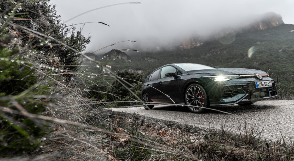 Essai - Bugatti W16 Mistral : un roulage... à couper le souffle